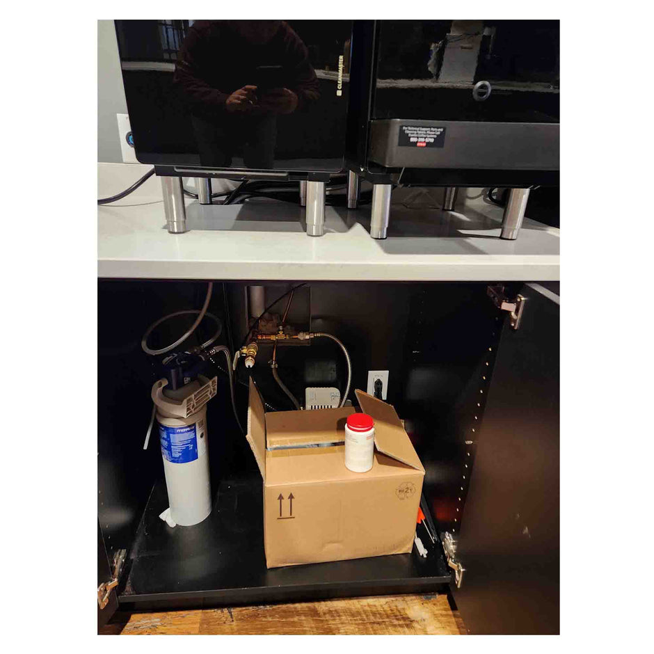 Franke A1000 Espresso Machine with Bean Grinder, Milk System, & Water