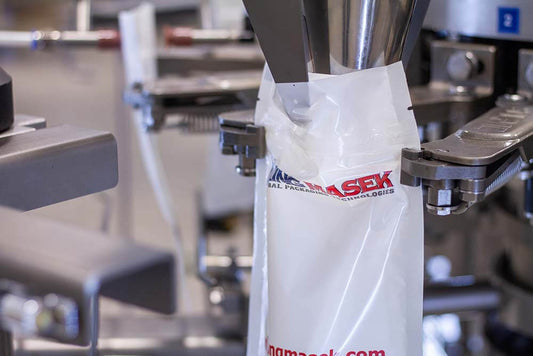 Pouch Fill & Seal Packaging Machine - Viking Masek 8S-235 - 2021 - Use
